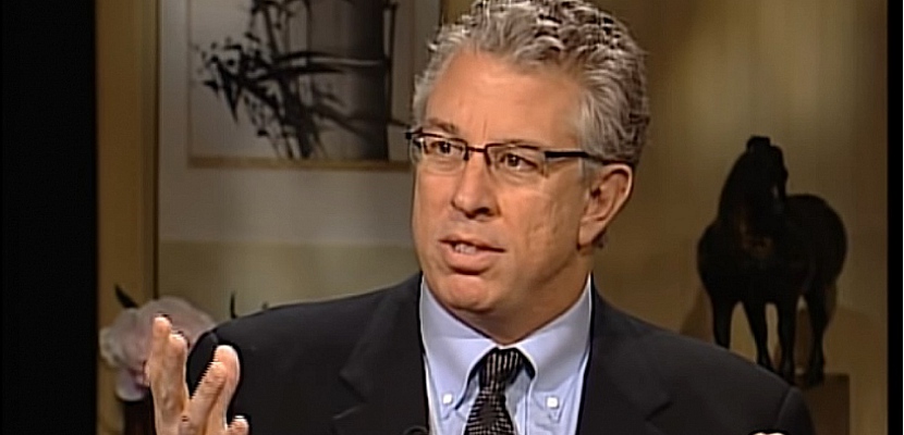 Amerikaanse jeugd- en kinderpsychiater Bruce D. Perry spreekt tijdens ...